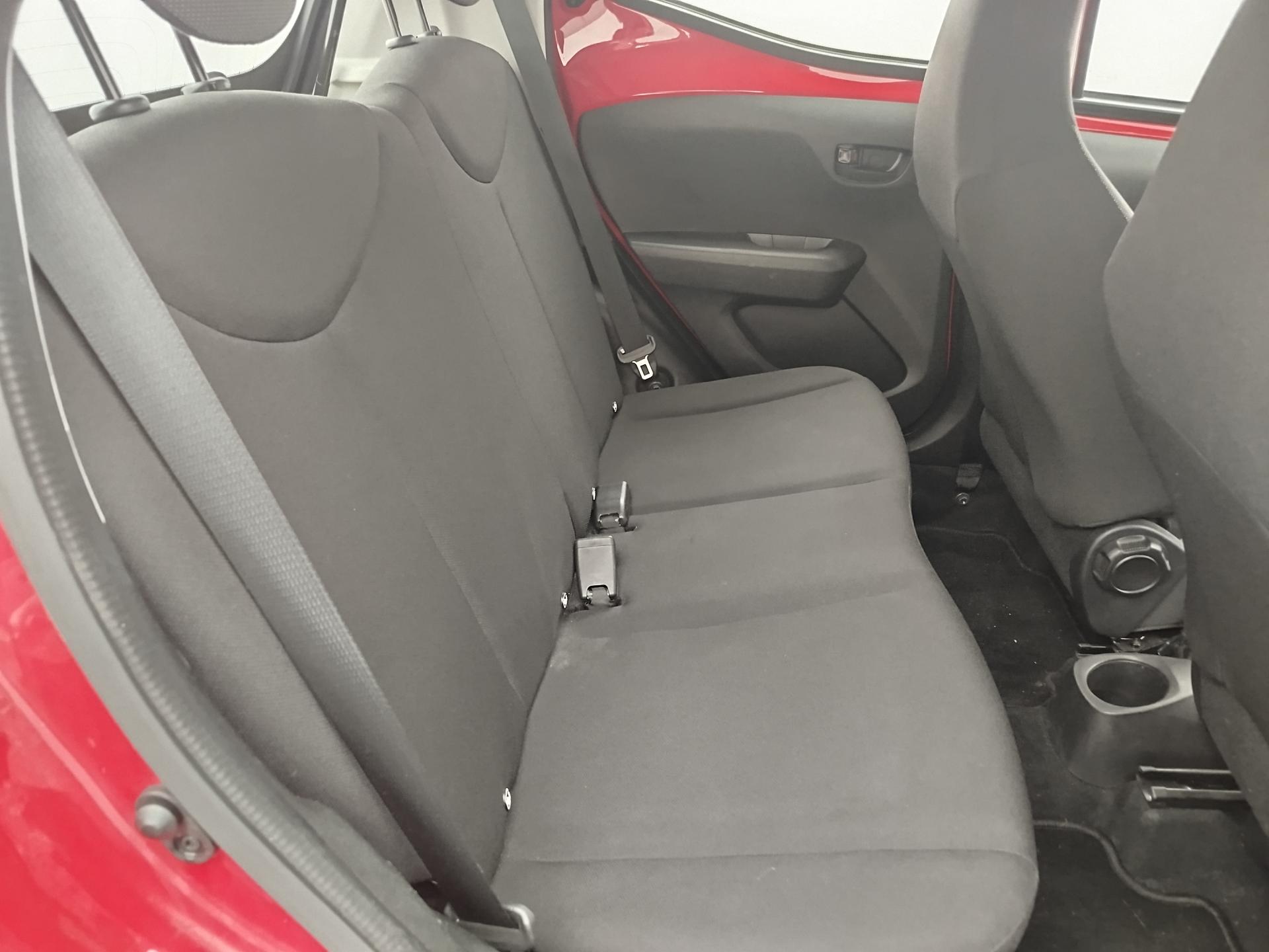 bye-buy-car.com - TOYOTA-AYGO-Aygo 1.0 VVT-i II x PHASE 2 Garantie ...